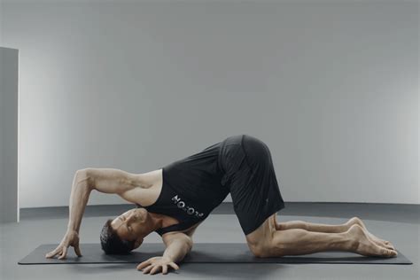 The Best Shoulder Mobility Exercises The Output By Peloton