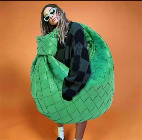 Oversizedmarketing Thinkbig Brandimpact Ugc Marketingstrategy