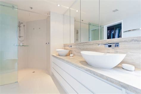 Revamp Your Bathroom With Frosted Glass 5 Creative Ideas To Consider