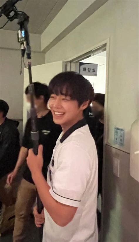 Korean Drama Best Grunge Aesthetic Weak Korean Actors Males Superman Hubby Kdrama Dinosaur