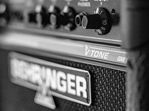Behringer Vintage Delay VD400 Pedal