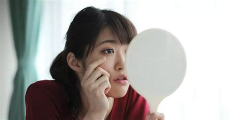 How To Get Rid Of Sunspots Best At Home Treatments For 2020 Mirror