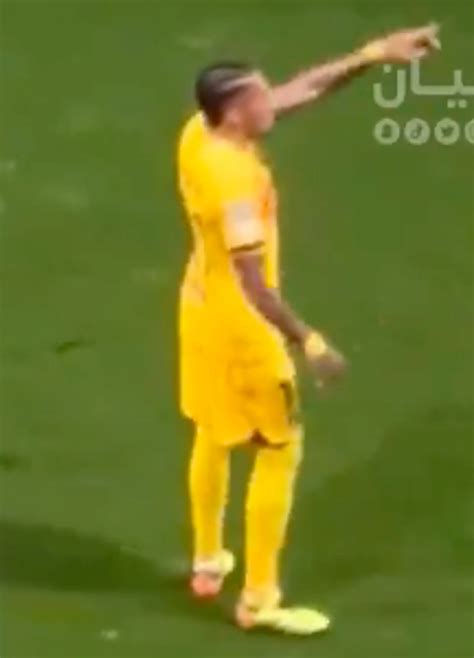 Pas Seulement à Neymar Raphinha Dédie La Célébration De Son But