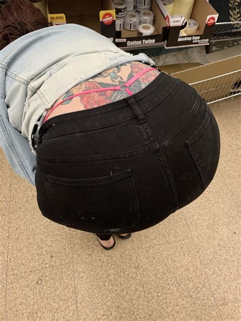 Pink Slip R Whaletails