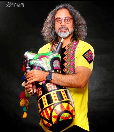 بیوگرافی محسن شریفیان و شغل همسرشآثار و دخترش لیانا شریفیان