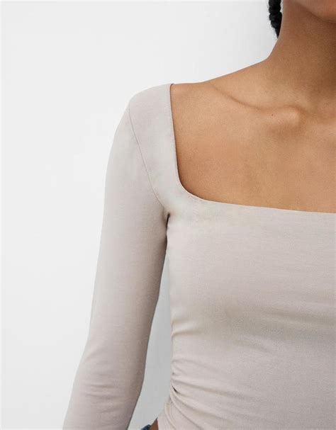 Square Neckline Long Sleeve T Shirt Bsk Teen Bershka