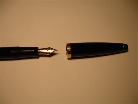 Help needed in identifying pen - Cross - The Fountain Pen Network