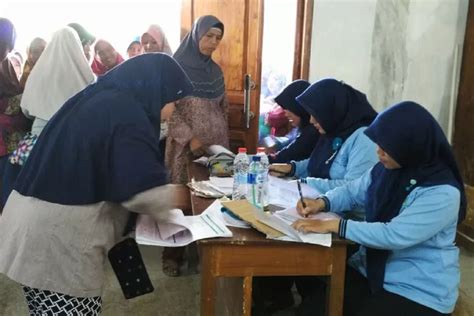 Sambil Menunggu Pencairan PKH BPNT Juli Agustus KPM Kategori Ini Bisa Cairkan Bantuan