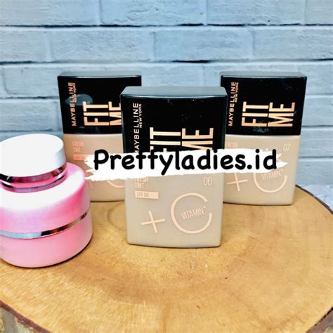 Maybelline Fit Me Fresh Tint 3 In 1 Foundation Tint With Sunscreen