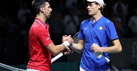 Djokovic Thua Sinner Cả đánh đơn Và đánh đôi