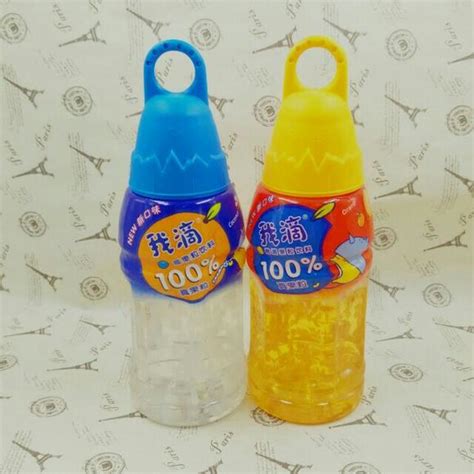 白鸽饮料白鸽饮料的玻璃杯饮料大山谷图库