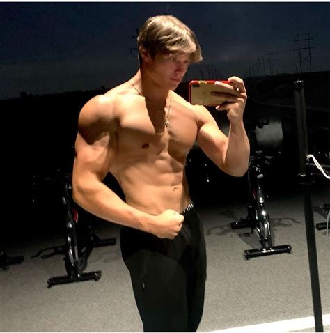 Dominant Alpha Muscle Teen On Your Knees For Your New God Cgo12345