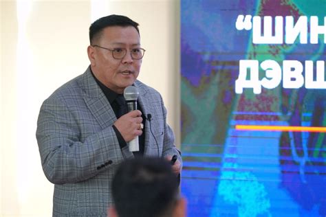 МАН ын Бага хурлын гишүүд сургалтад хамрагдаж цаг үеийн мэдээлэл авч байна