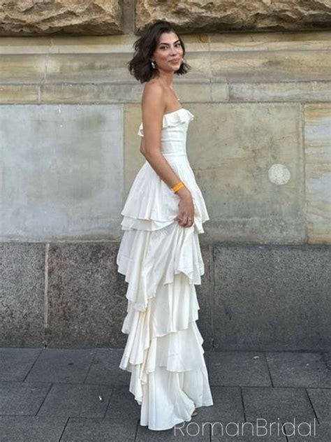 Simple Sweetheart Sleeveless Mermaid Satin Long Prom Dresses For Party