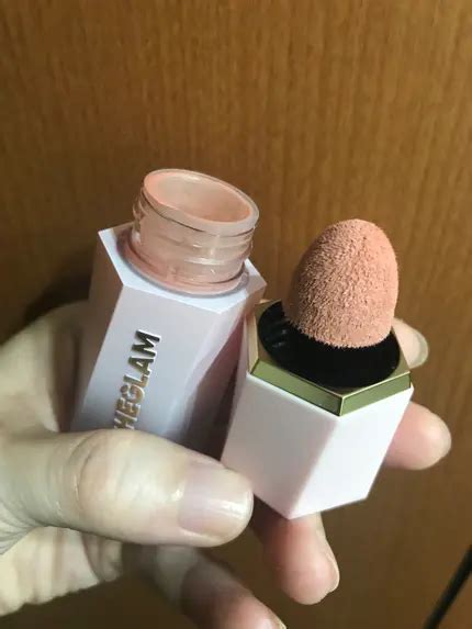 【試してみた】カラーブルーム リキッドチーク Sheglamのリアルな口コミ・レビュー Lips