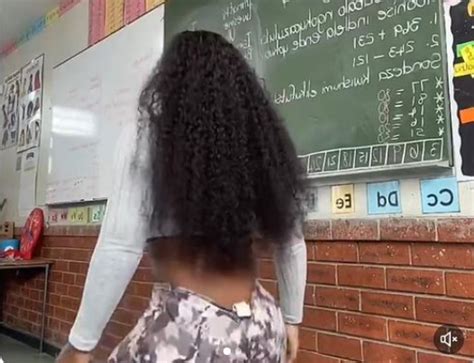 “why Dem Dey Fail Jamb Jaburata” Viral Video Of A Secondary School