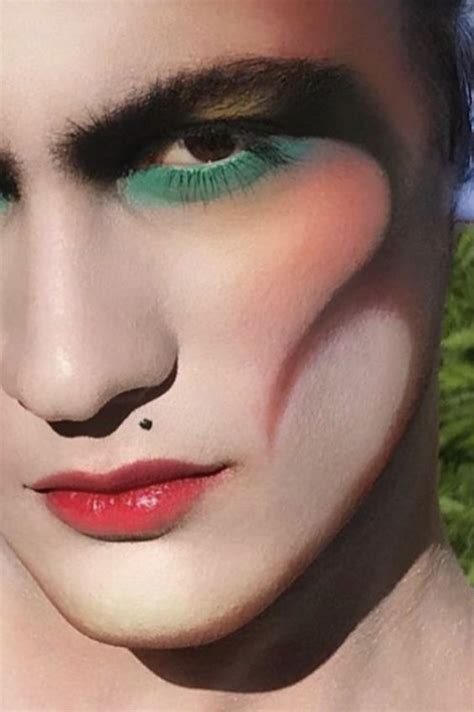 See 29 Mind Blowing Halloween Makeup Transformations Artofit