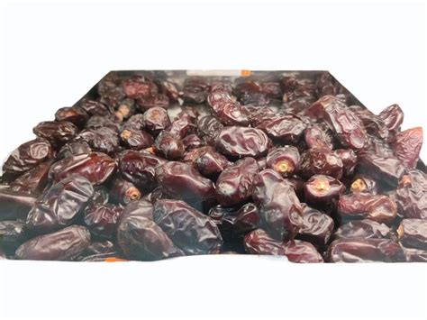 Black Date Crown Safawi Dates 500g At Rs 790 Kg In Pune Id 26858189191
