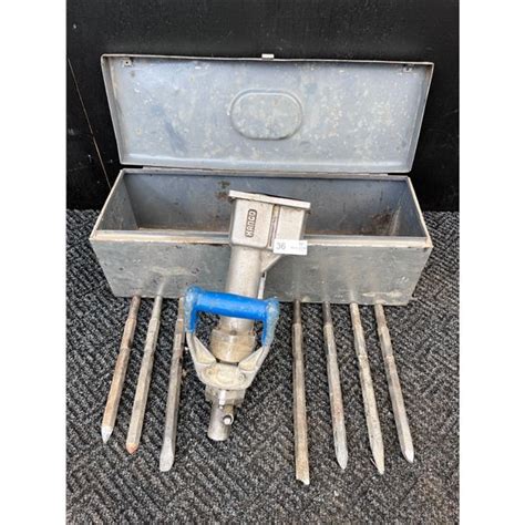 Kango Air Hammer W Bits And Case Not Complete Beck Auctions Inc
