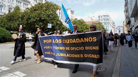 Convocan Una Huelga Indefinida De Los Abogados Del Turno De Oficio A