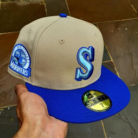 Metallic Suede Mariners From Topperz R Neweracaps