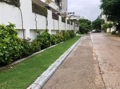 Mm Rectangular Kerb Stone Paver Block Material Cement At Rs Piece In Jaipur