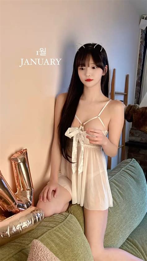 박민정 Park Min Jeong 🇰🇷 컨셉을 왜이렇게 X같이 잡았어 박민정 고말숙 루루 바니바니챌린지
