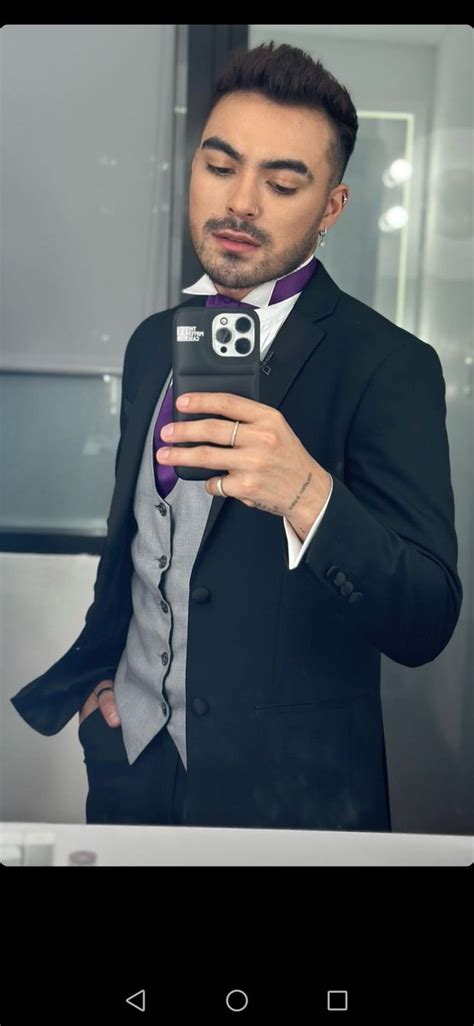 SUPPORTING DENNIS On Twitter RT Zalie Ohana Que Elegancia