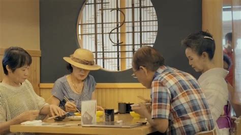 日本人爱鳗鱼，他们人口不足世界人口的2却消耗着超全球年产量70的鳗鱼凤凰网视频凤凰网
