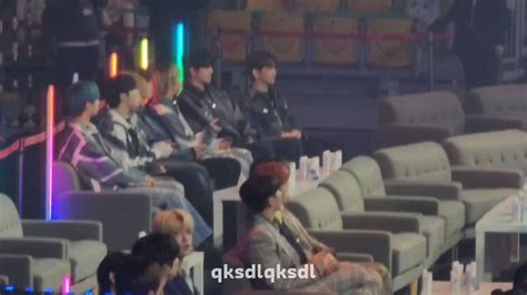 Anne On Twitter Ok But Who Were The Ones At The Back Dancing To