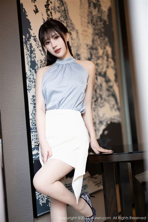 [xiuren 秀人网] No 5606 Zhang Xinxin Beautiful Hip Skirt V2ph