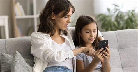 How To Prevent Online Scams Guide For Parents Internet Matters