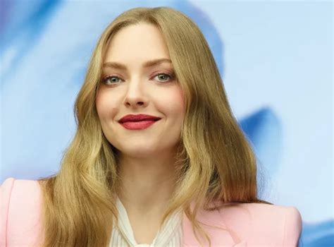 Amanda Seyfried Booking Agent Talent Roster Mn2s