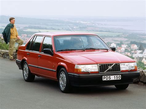 Volvo 940 Sedan Classic 940 Heritage Sedan Volvo Car Usa