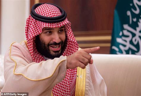 Secret Service Stops Reporter Asking Jared Kushner About Saudi Arabia