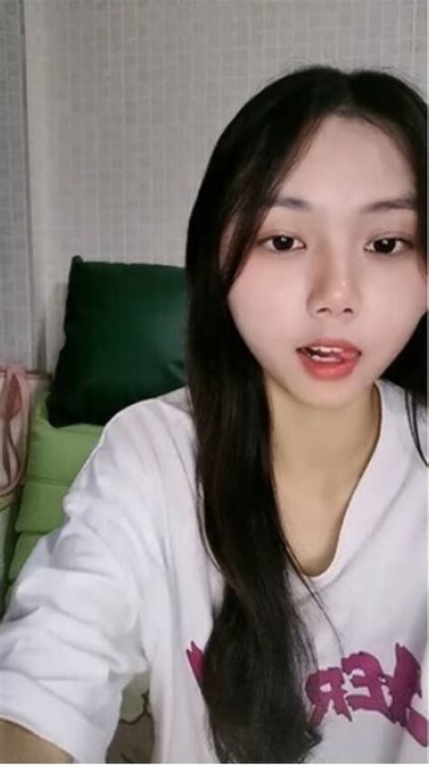 清纯系天花板大学妹妹很饥渴翘着屁股扭来扭去甜美邻家妹妹467m懒人部落