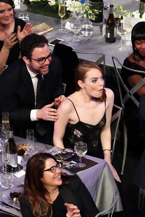 Sag Awards 2017 Best Emma Stone Reaction Shots