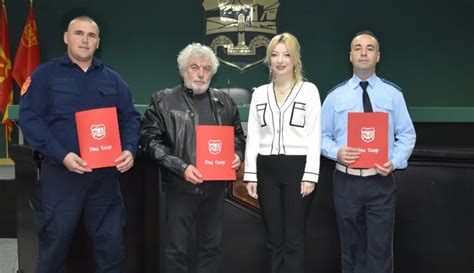 Град Скопје им додели награди на најдобриот полицаец пожарникар и крводарител за 2024 година