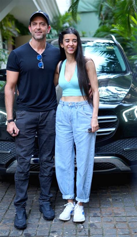 Mumbaihrithik Roshan Along With His Girlfriend Saba Azad