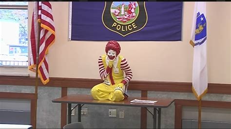 Missing Ronald Mcdonald Statue Found In Northampton Youtube