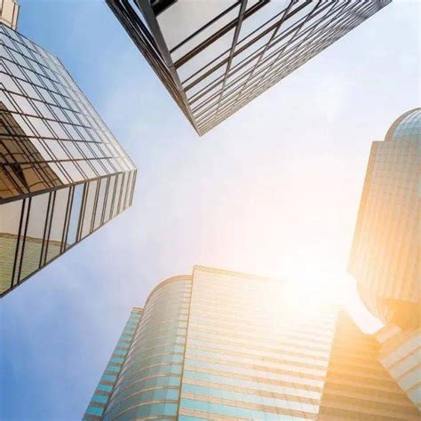 中国企业500强榜单发布！营收总额突破百万亿（附完整榜单） 2022中国企业500强排名发布 行业结构 亏损面