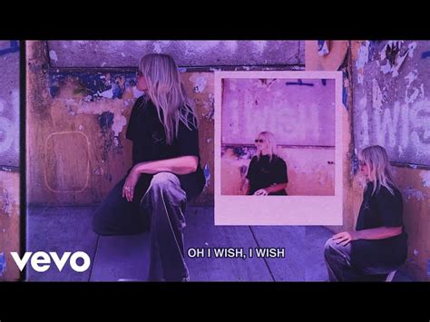 Reneé Rapp I Wish chords lyrics video