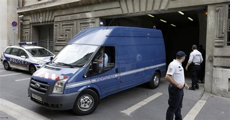 Что известно о взрывах на территории генконсульства России в Марселе Новости Mail