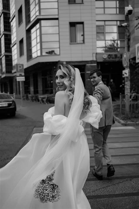 Свадьба в городе Казань Wedding Walk Wedding Photos Wedding Dress Guide