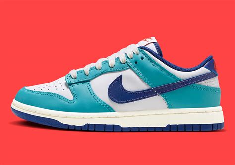 Nike Dunk Low Femme Varsity Royalbleu Mystiquenébuleuse Crumpe