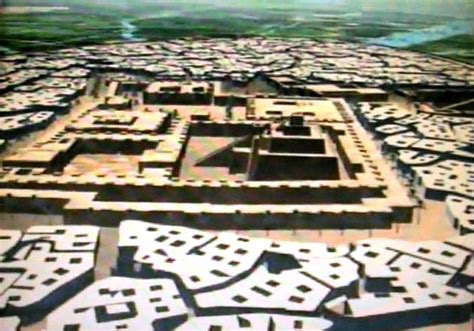 古代都市ウル大成建設さんがウル遺跡を元にCGで再現しました
