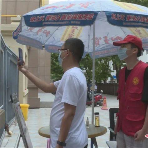 甘肃日报｜天水：守牢城乡防线 遏制疫情蔓延防控工作人员
