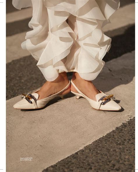 Som En Varm Bris By Roos Ates Elle Norway