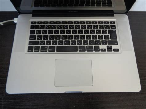 【傷や汚れあり】apple Macbook Pro A1286 Mid 2010 I5 540m 8gb 15インチ 通電のみ可 ジャンク品