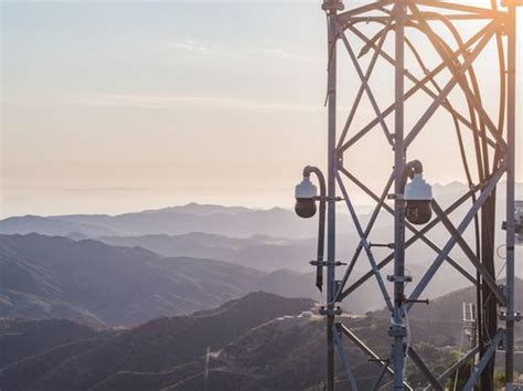 New AI System Helps Detect Wildfires Early On Saving Significant Damages To Nature And Environment